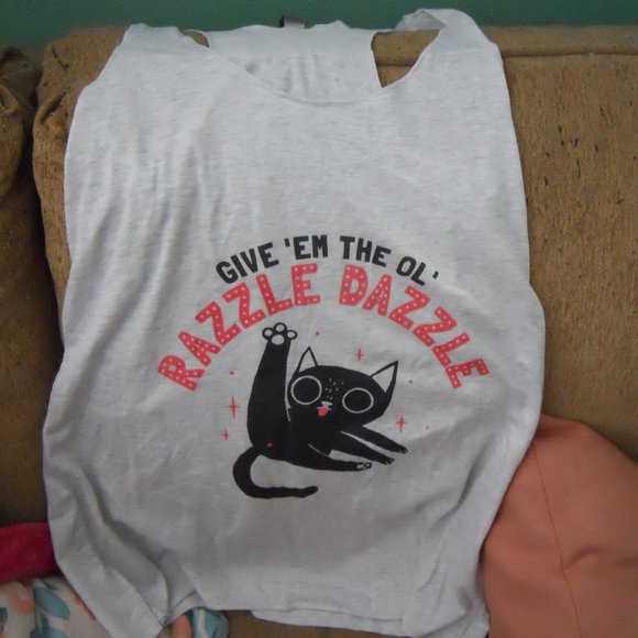 tee public | Tops | Cat Razzle Dazzle Tank Xl Runs Small More Like Sm ...